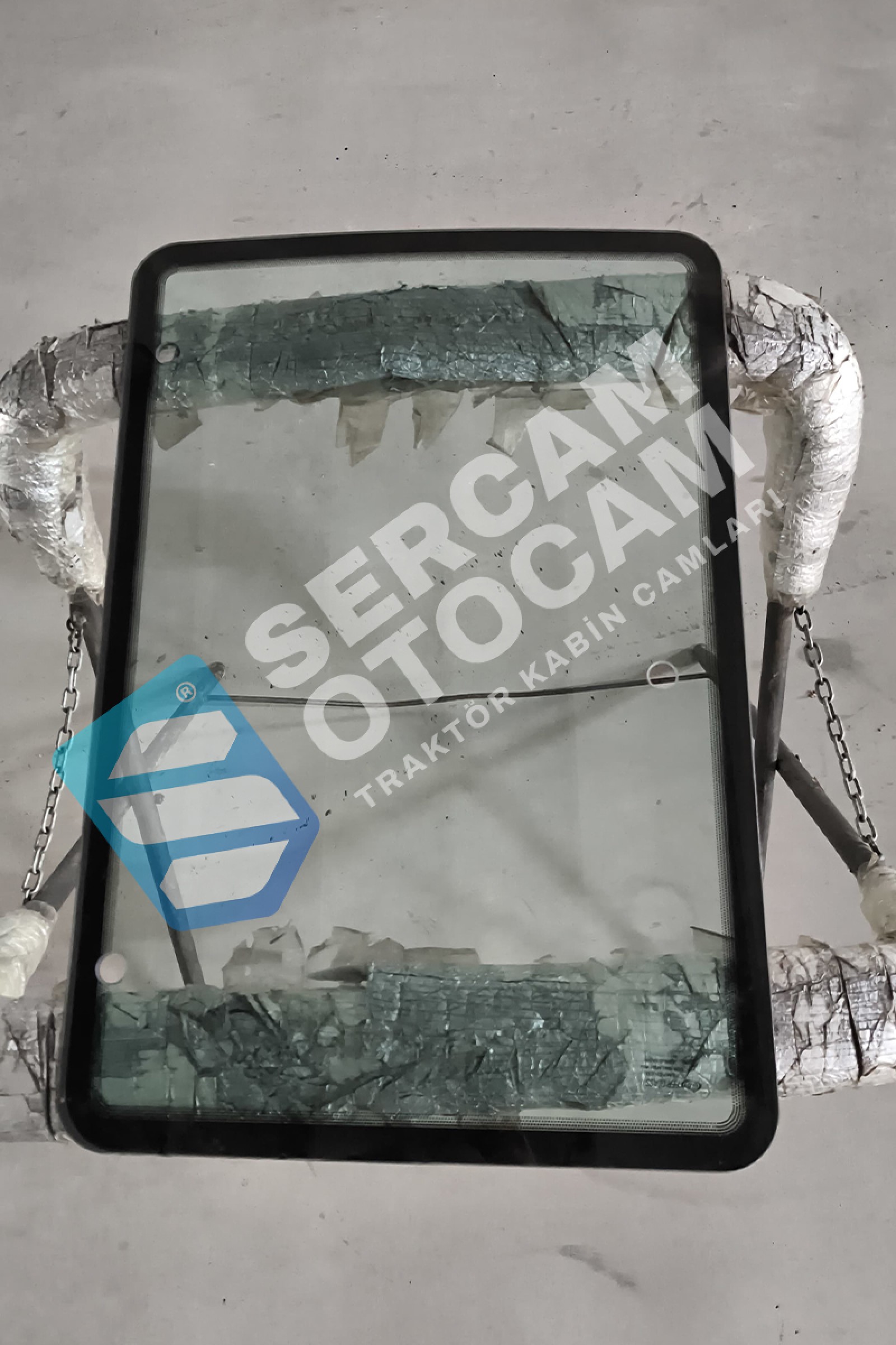 Traktör Kabin CamlarıTT 50 SOL TEKER ÜSTÜ - New HollandSercam Otocam